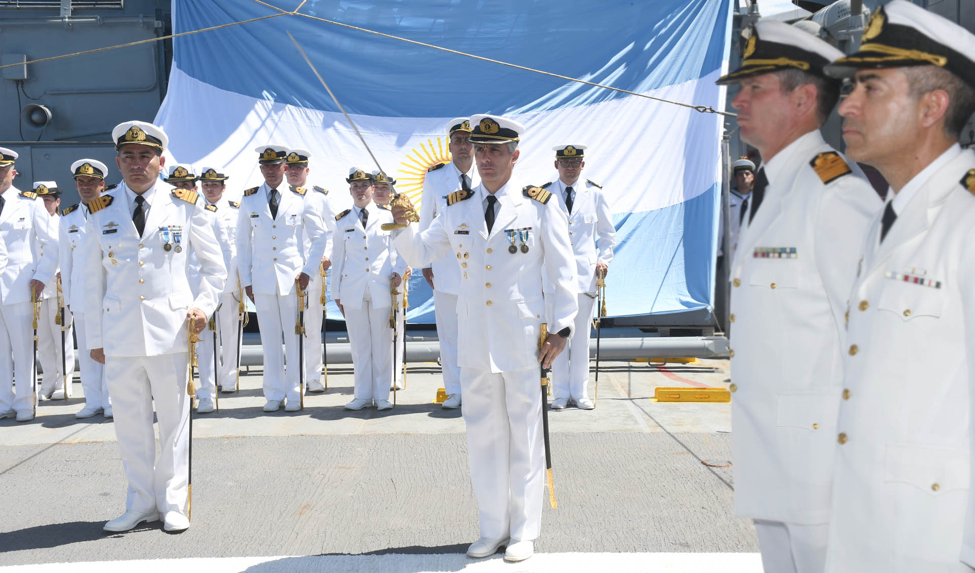 Nuevo Comandante en la corbeta ARA "Espora"